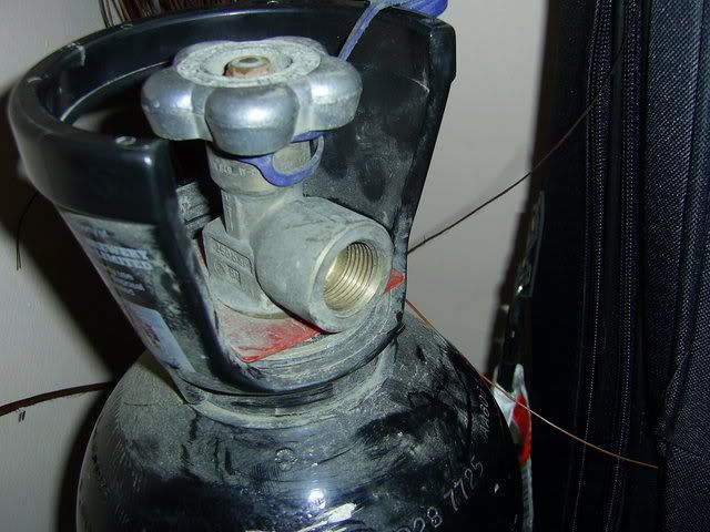 mralgae: setting up a c02 injection system & DIY system